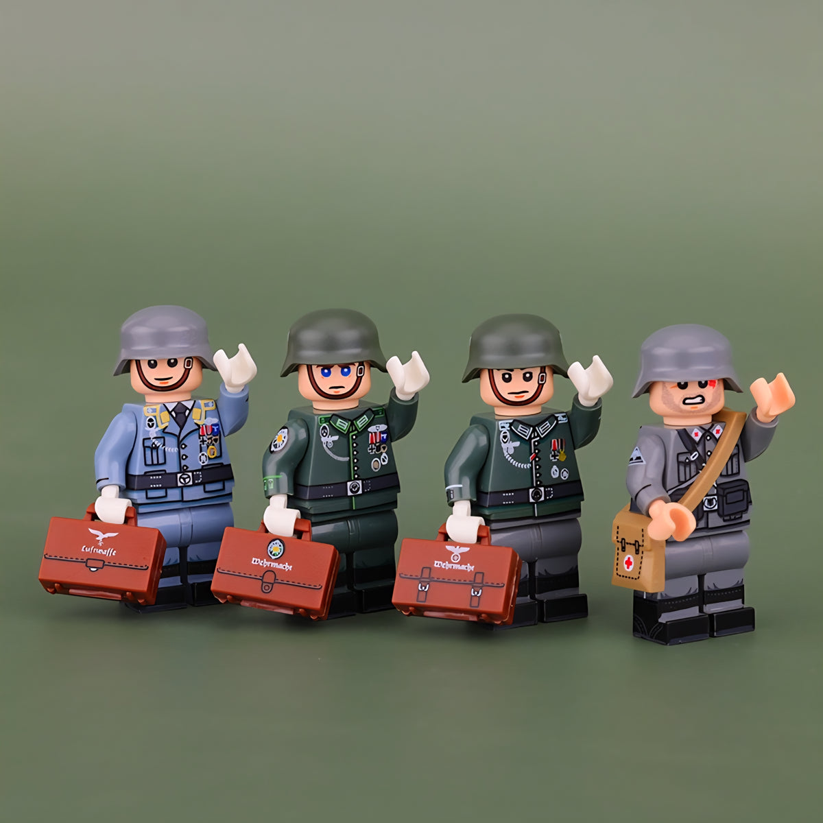 WW2 German Junior and Senior Officers x4 — Brick Block Army