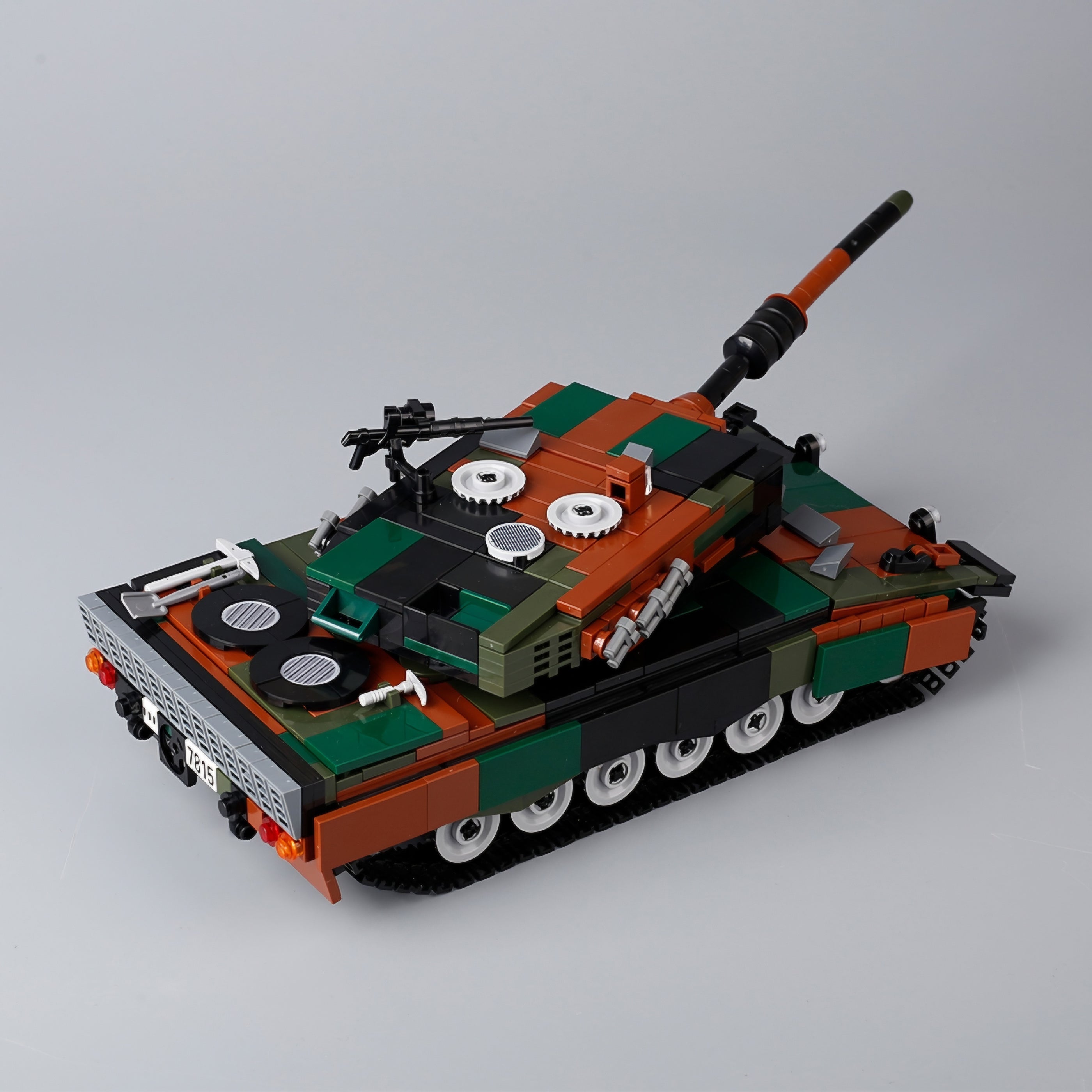 German Leopard 2A4 Main Battle Tank (MBT) — Brick Block Army