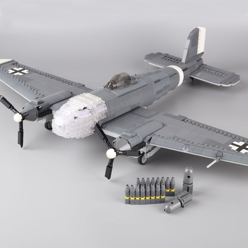 WW2 German Luftwaffe Heinkel He 111 Bomber — Brick Block Army