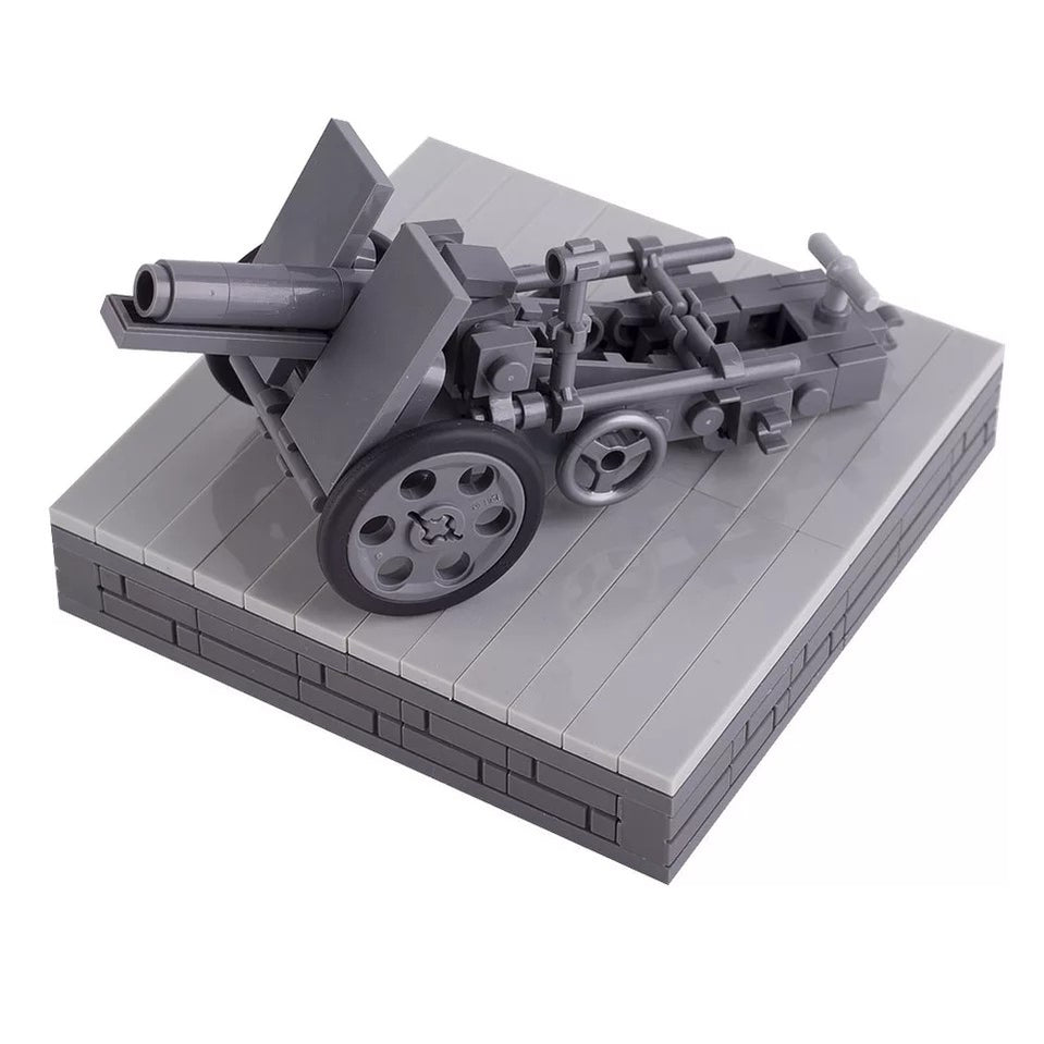 WW2 German sIG 33 Infantry Gun Display Set — Brick Block Army