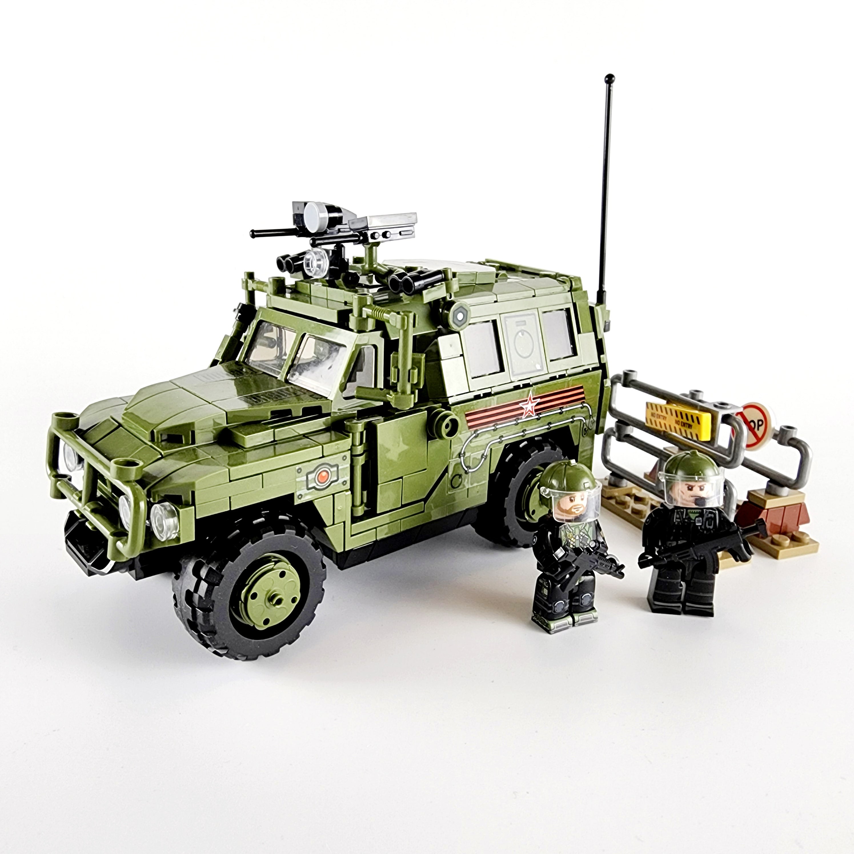 Russian Ground Forces Tigr-M GAZ Armoured vehicle — Brick Block Army