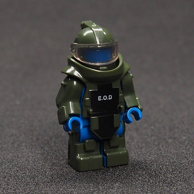 Explosive Ordinance Disposal (EOD) Bomb Suits x3 — Brick Block Army
